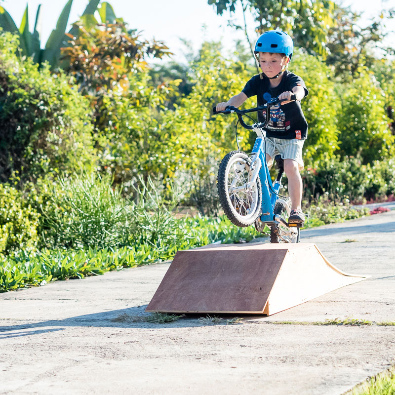Kids wanna JUMP - oder warum wir eine BMX Sprungrampe gebaut haben ...